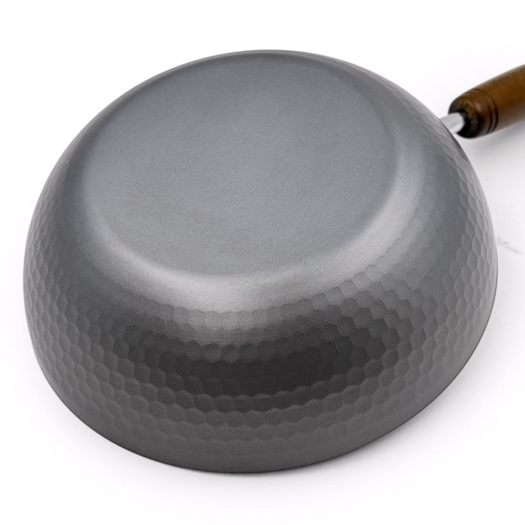 Summit Nitrogen Hardened Iron Beijing Flat-Bottom Wok Pan Hammered 8.7 ...