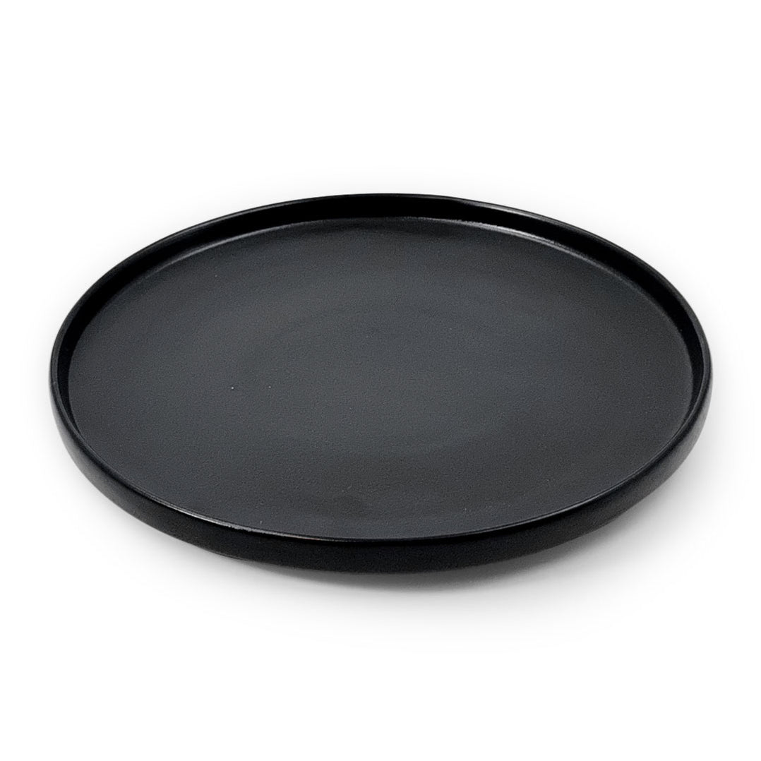 Noble Black Stackable Dinner Plate 10.25" dia with Upright Rim — MTC ...