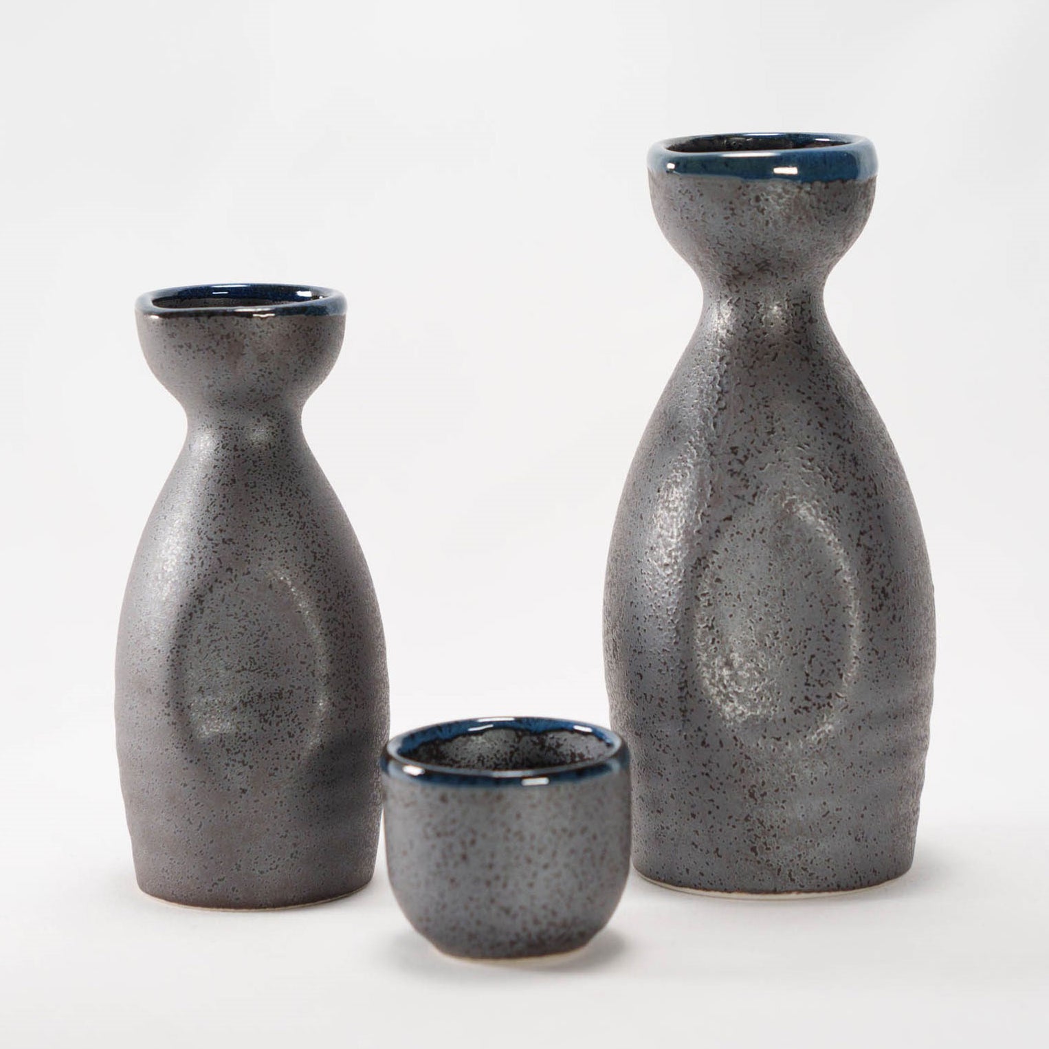 Black Crystal Glazed Ceramic Sake Server 7 fl oz (2-Go) — MTC Kitchen